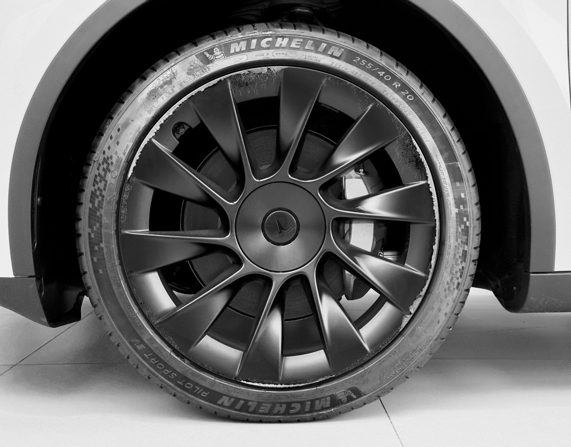 2024-2020 Model Y Wheel Covers - 20"/21" – VION